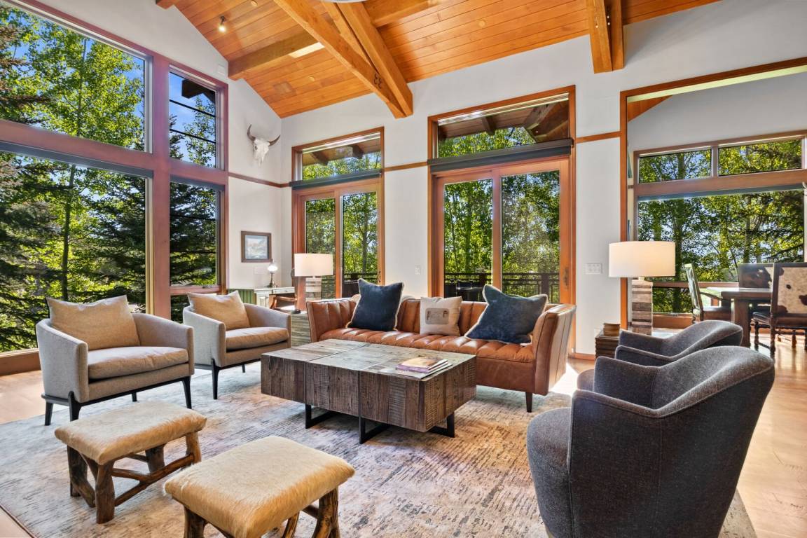 294 M² Villa ∙ 3 Bedrooms ∙ 10 Guests - Teton Village, WY