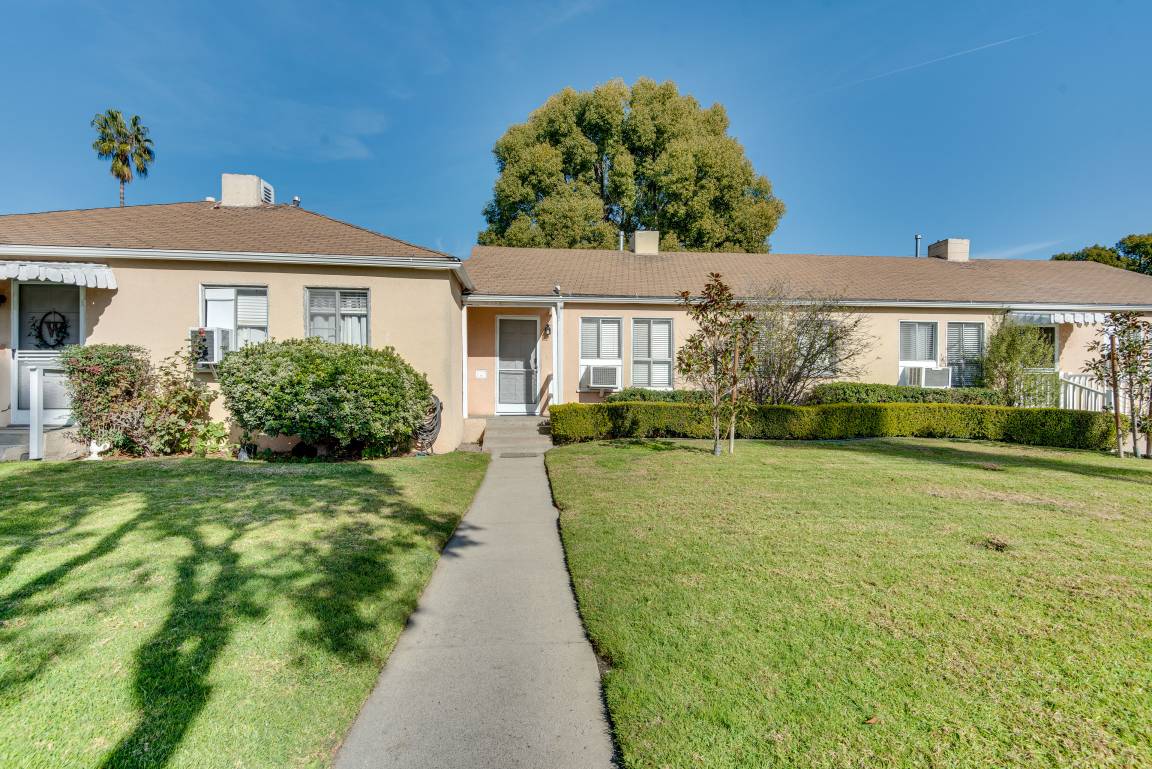 74 M² Apartment ∙ 2 Bedrooms ∙ 4 Guests - Burbank, CA