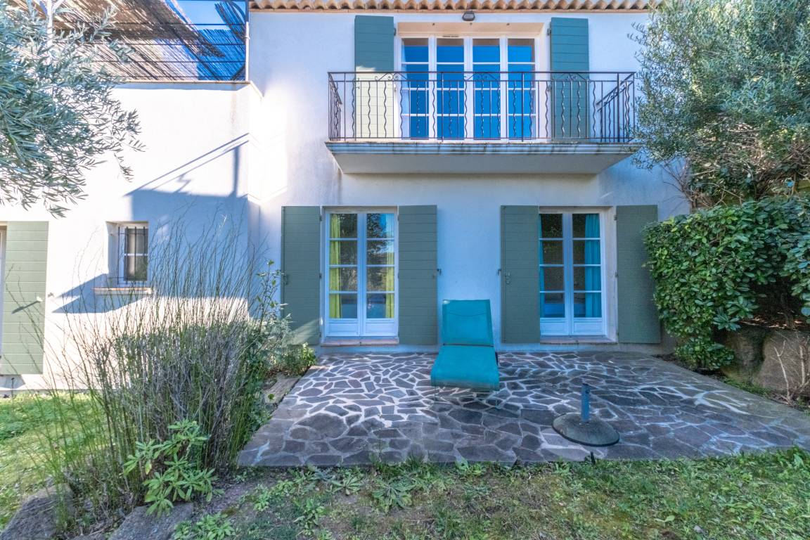 90 M² Casa ∙ 3 Habitaciones ∙ 6 Huéspedes - Draguignan