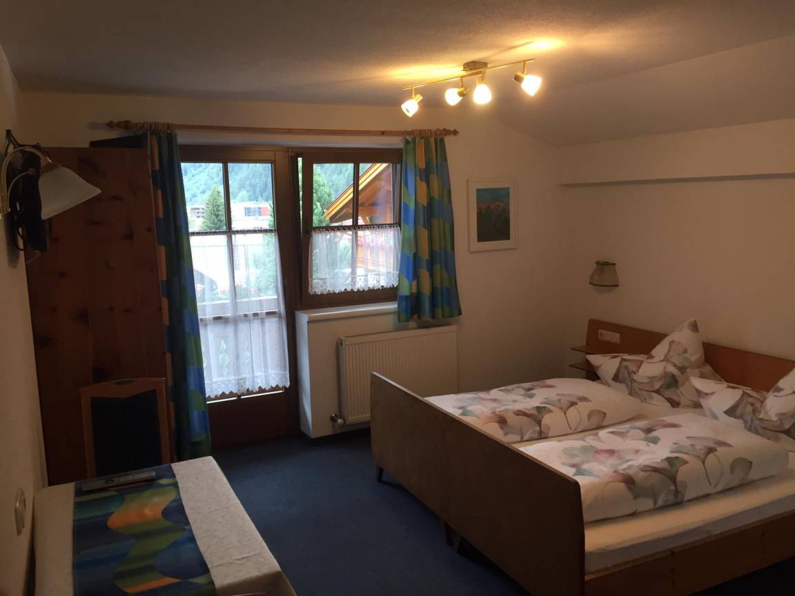 15 M² Hotel ∙ 1 Bedroom ∙ 2 Guests - Längenfeld