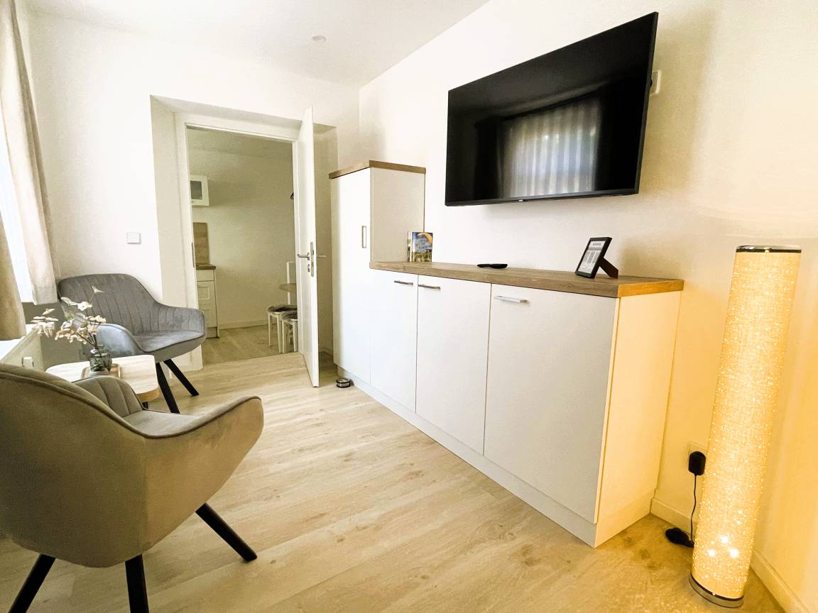 52 M² Ferienwohnung ∙ 2 Schlafzimmer ∙ 4 Gäste - Bad Berka