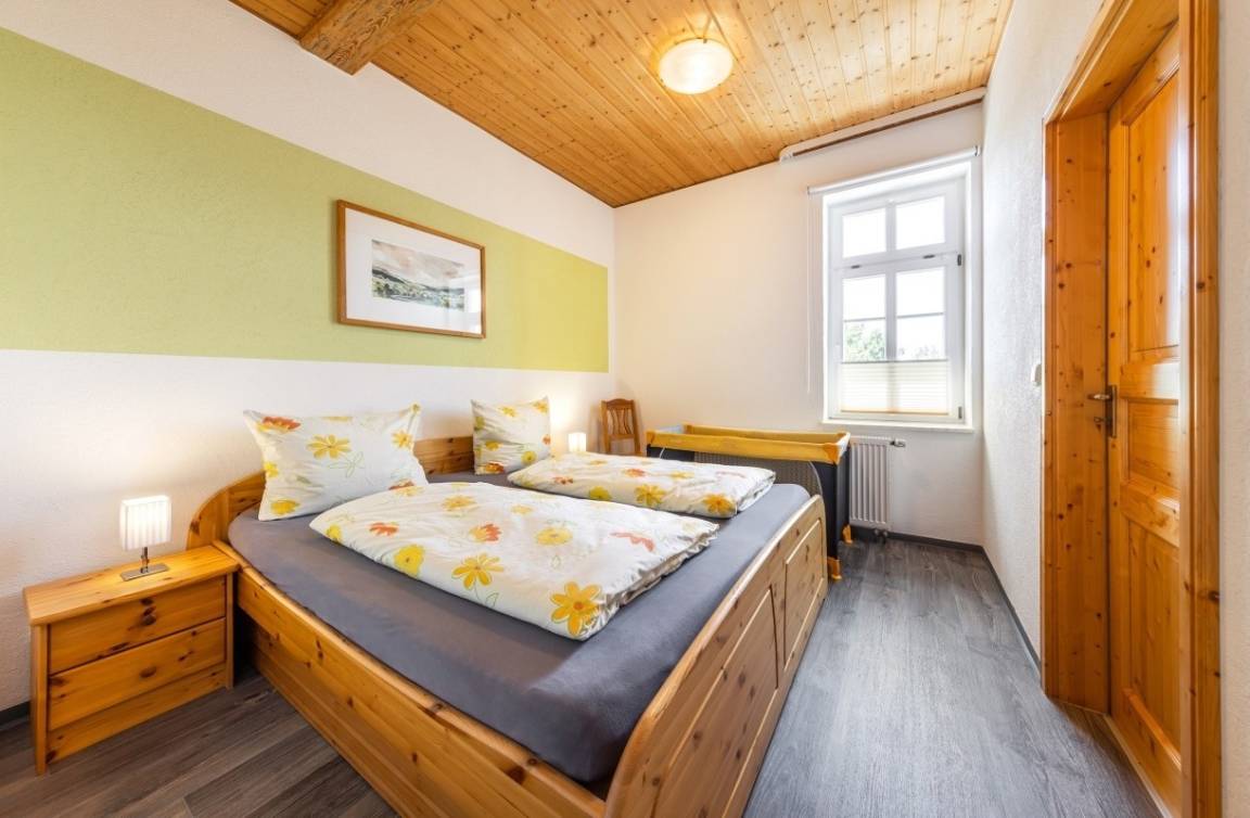 46 M² Ferienwohnung ∙ 1 Schlafzimmer ∙ 4 Gäste - Bad Blankenburg
