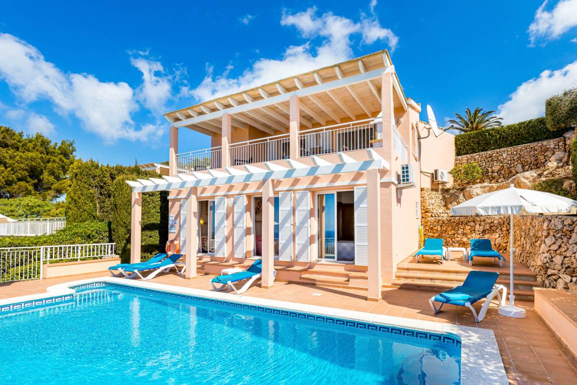 197 M² Villa ∙ 3 Chambres ∙ 4 Personnes - Cala Galdana