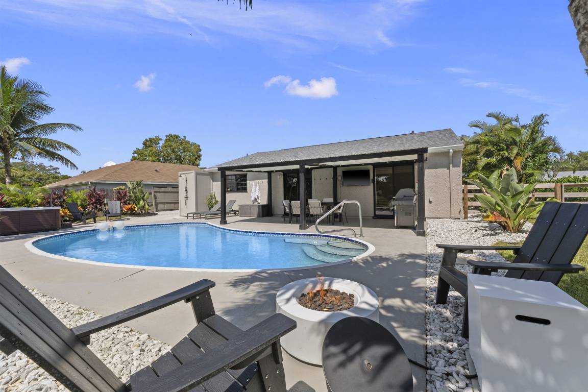 112 M² House ∙ 3 Bedrooms ∙ 7 Guests - Port St. Lucie, FL