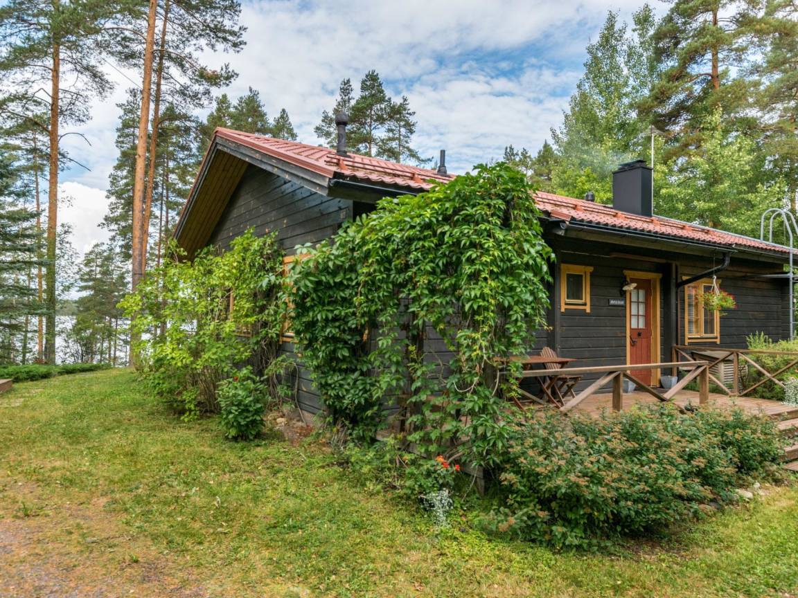 70 M² Talo ∙ 3 Makuuhuonetta ∙ 6 Vierasta - Karjalohja