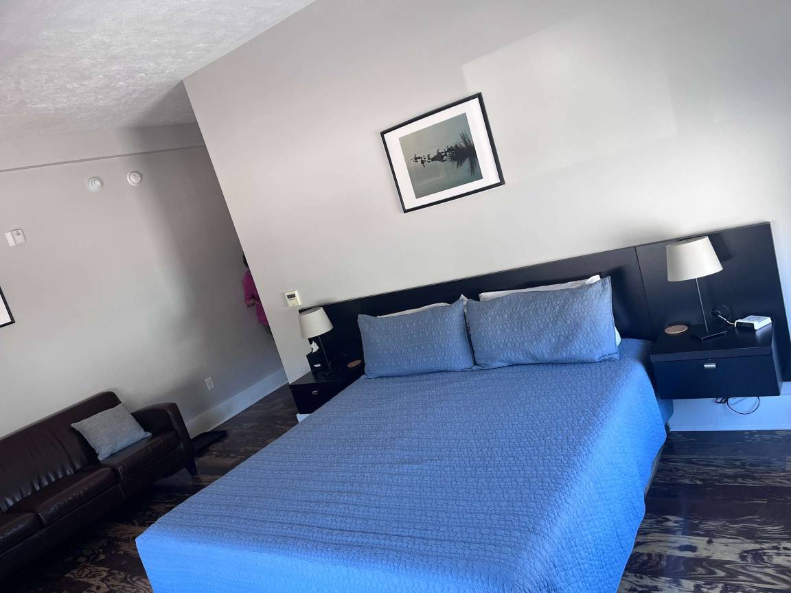 Apartment ∙ 1 Bedroom ∙ 2 Guests - Leelanau County, MI