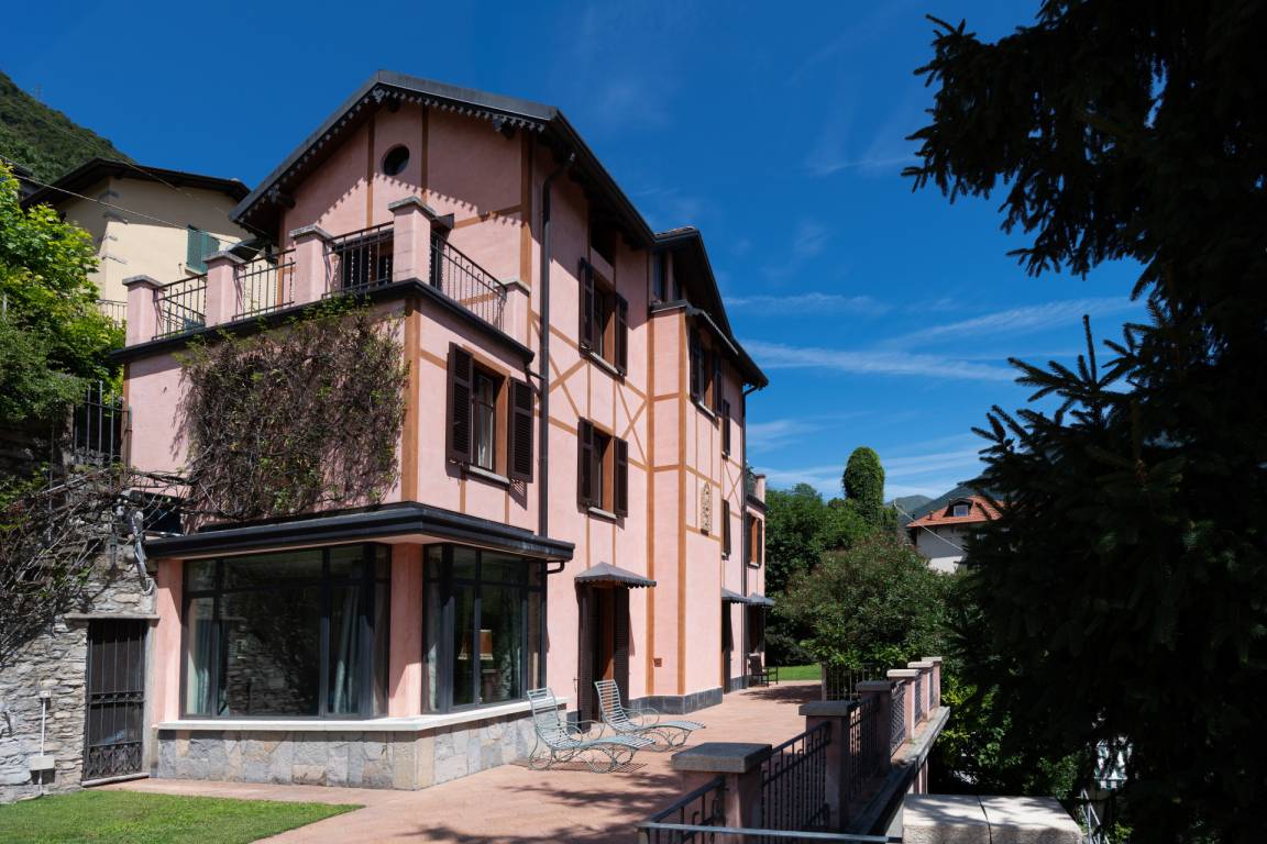 224 M² Villa ∙ 4 Habitaciones ∙ 8 Huéspedes - Como