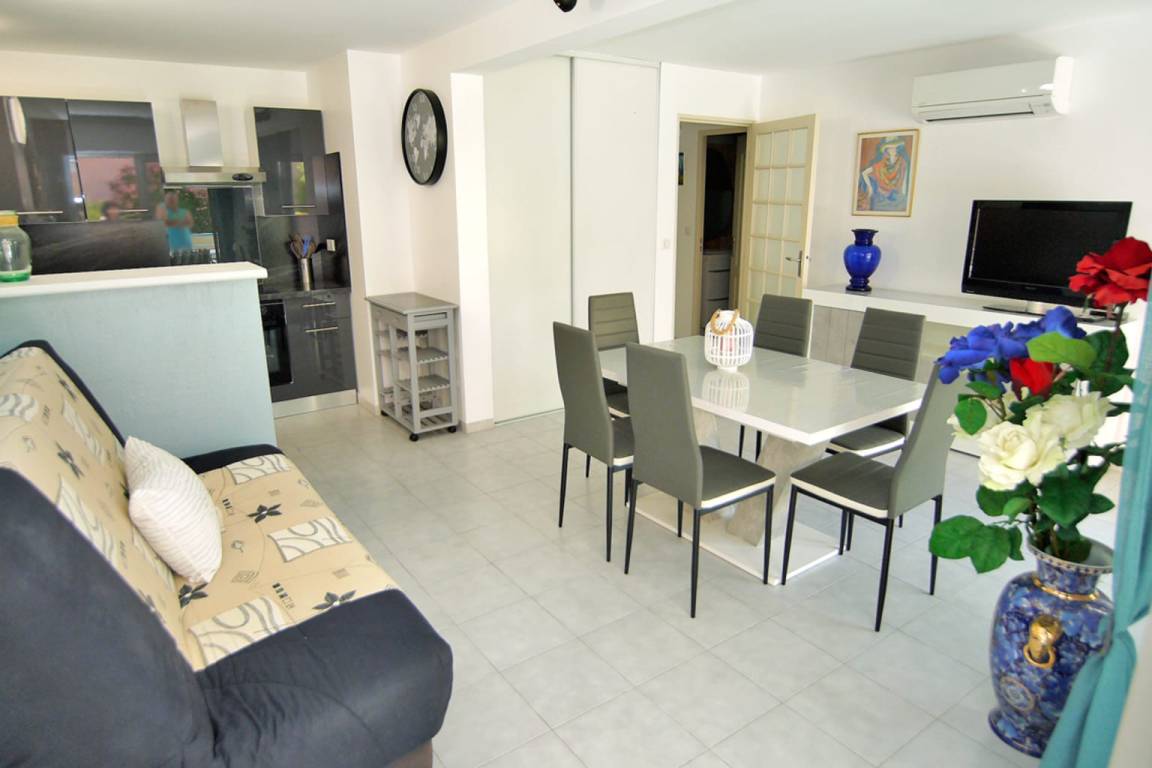 54 M² Appartement ∙ 2 Chambres ∙ 4 Personnes - Fréjus