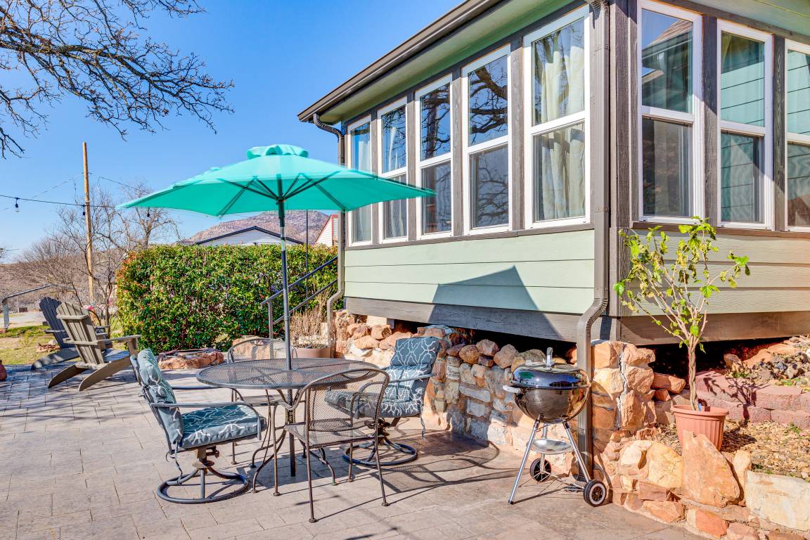 92 M² House ∙ 2 Bedrooms ∙ 6 Guests - Lake Lawtonka, OK