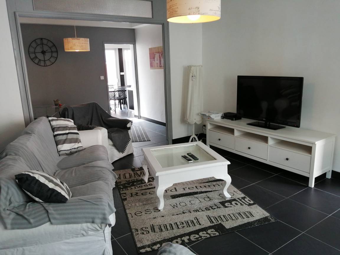 120 M² Ferienhaus ∙ 3 Schlafzimmer ∙ 8 Gäste - Brem-sur-Mer