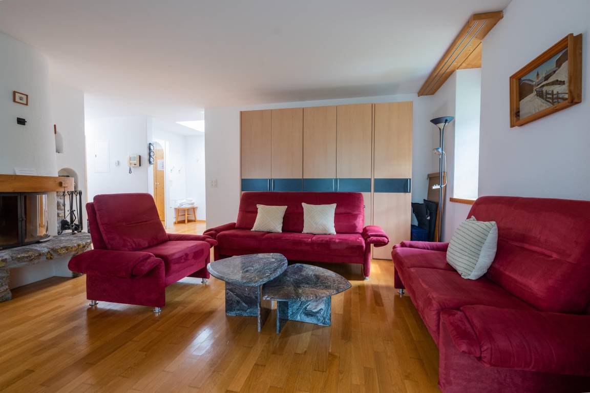 106 M² Apartment ∙ 2 Bedrooms ∙ 5 Guests - Klosters-Serneus