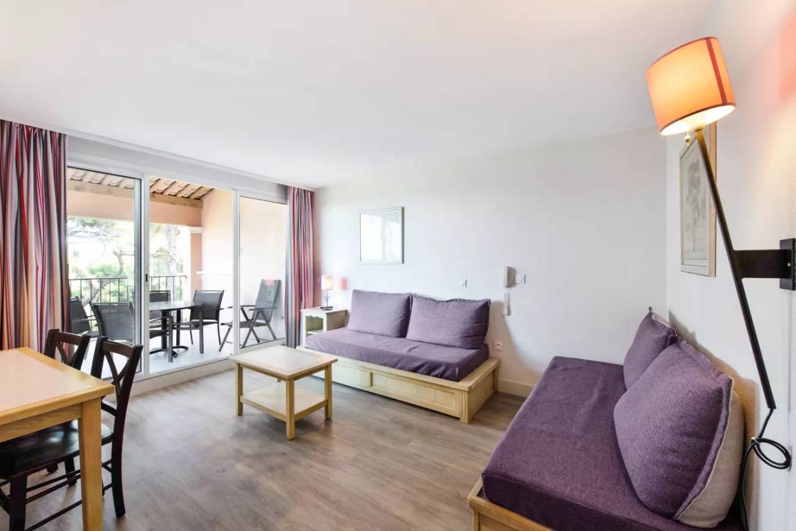 40 M² Appartement ∙ 1 Chambre ∙ 5 Personnes - Hyères