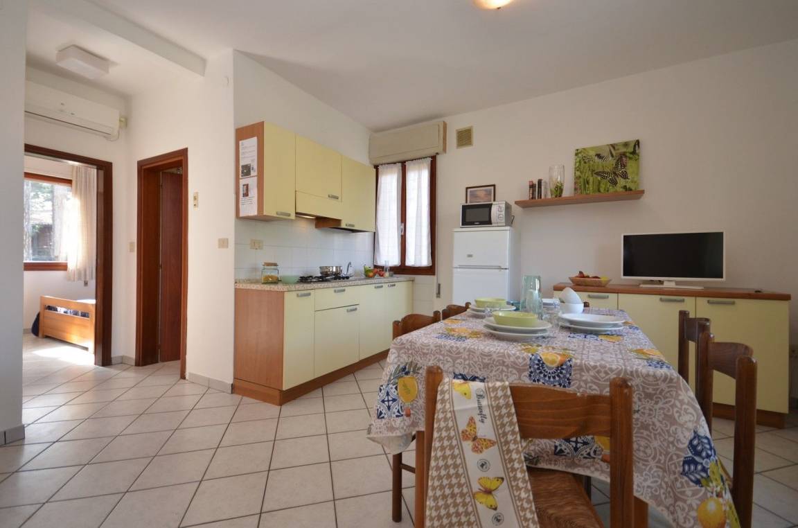 50 M² Apartment ∙ 3 Bedrooms ∙ 6 Guests - Lignano Sabbiadoro