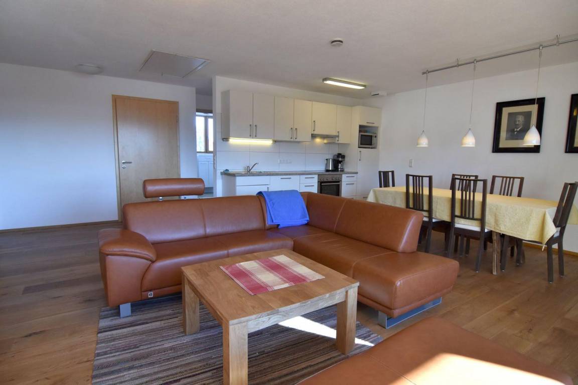 80 M² Ferienwohnung ∙ 3 Schlafzimmer ∙ 6 Gäste - Scheidegg
