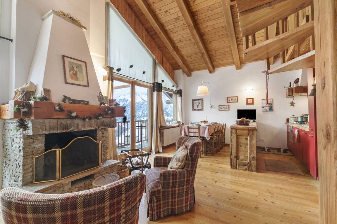 80 M² Apartment ∙ 2 Bedrooms ∙ 4 Guests - Bardonecchia