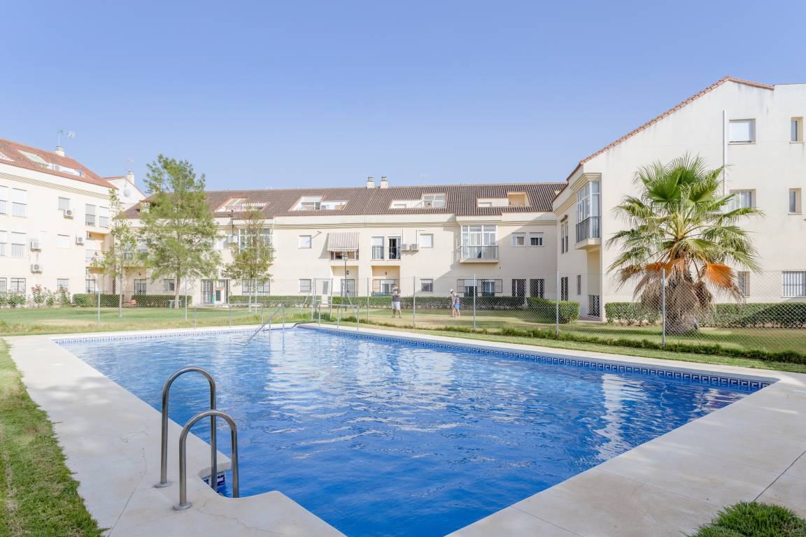96 M² Apartamento ∙ 3 Habitaciones ∙ 6 Huéspedes - Campillos