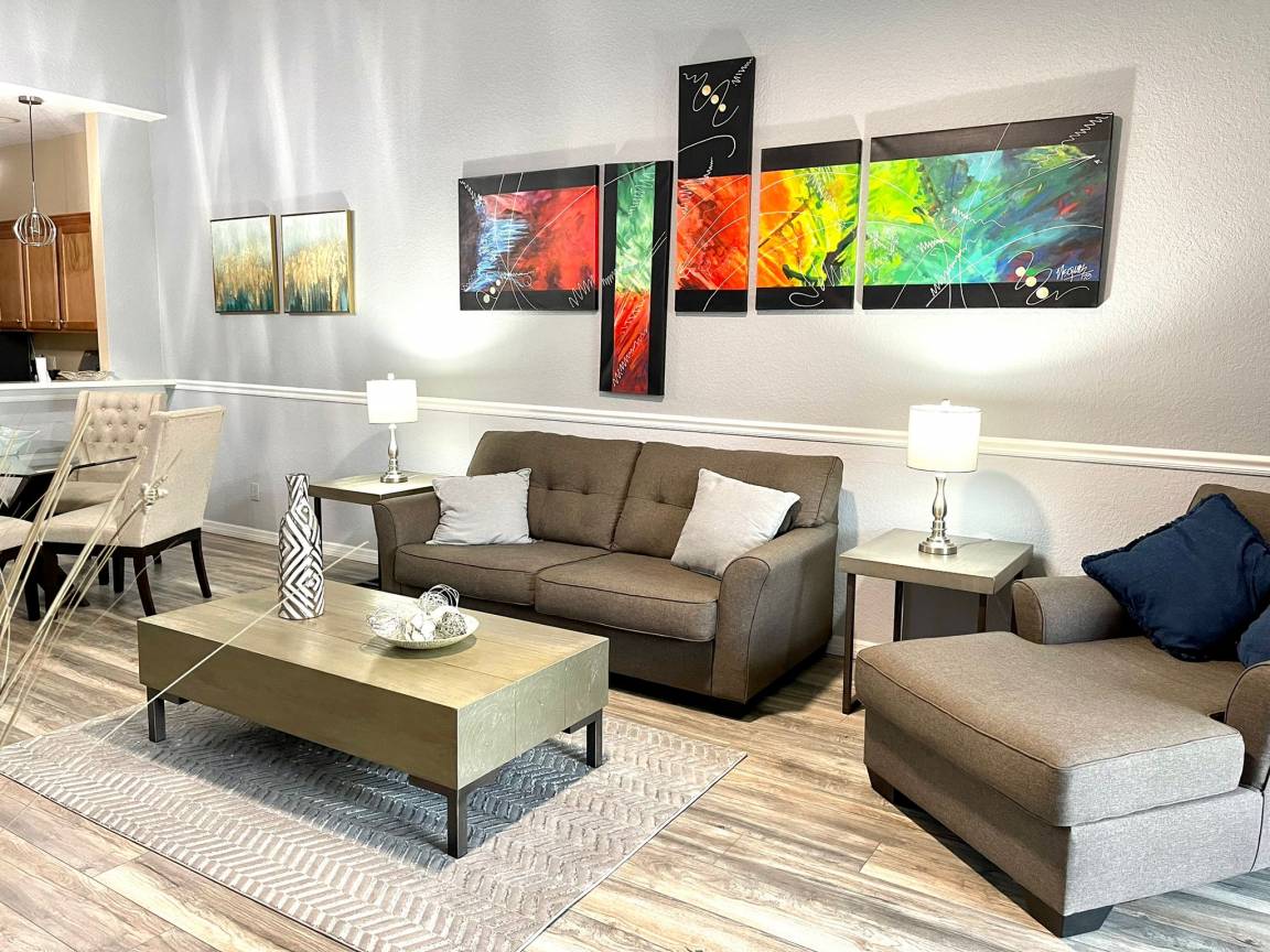 122 M² House ∙ 2 Bedrooms ∙ 5 Guests - Tampa Bay, FL