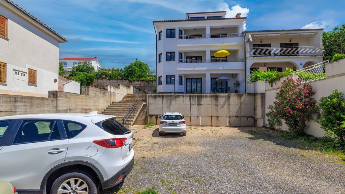 70 M² Apartment ∙ 2 Bedrooms ∙ 4 Guests - Selce