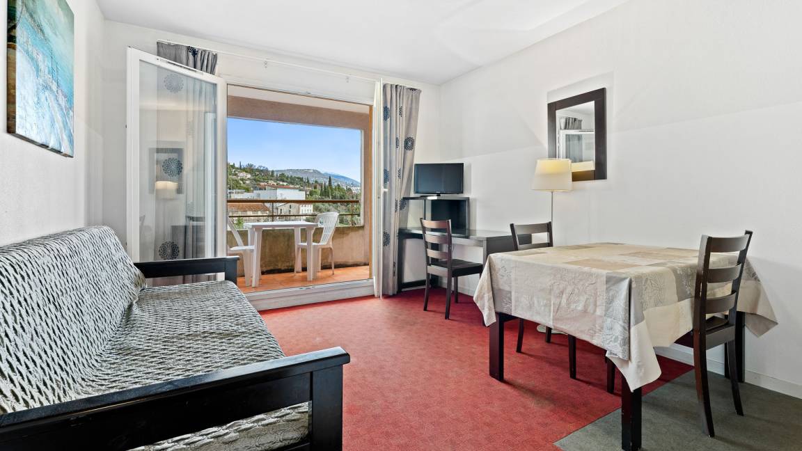 32 M² Apartment ∙ 1 Bedroom ∙ 4 Guests - Grasse