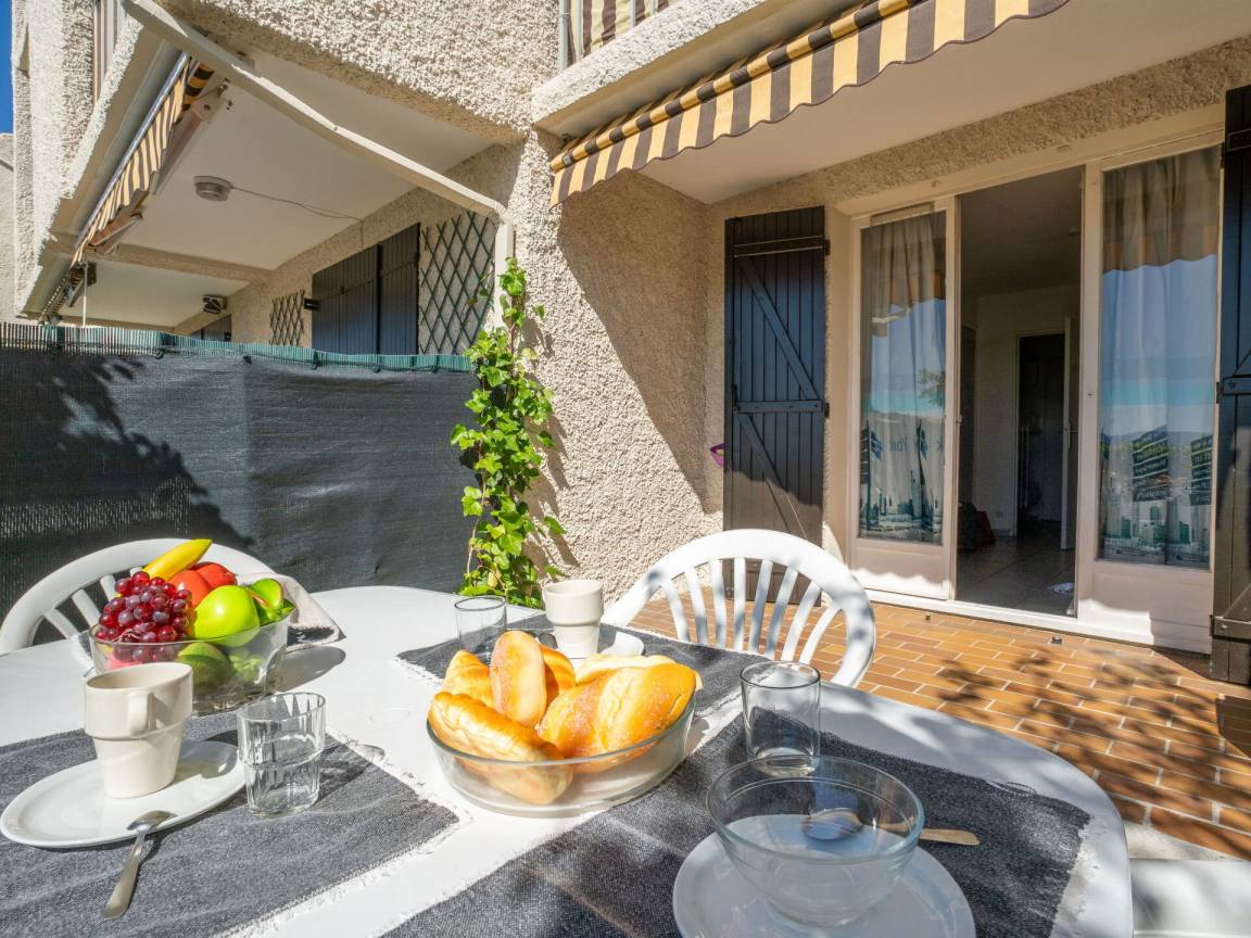 21 M² Appartement ∙ 1 Chambre ∙ 4 Personnes - Saint-Cyr-sur-Mer