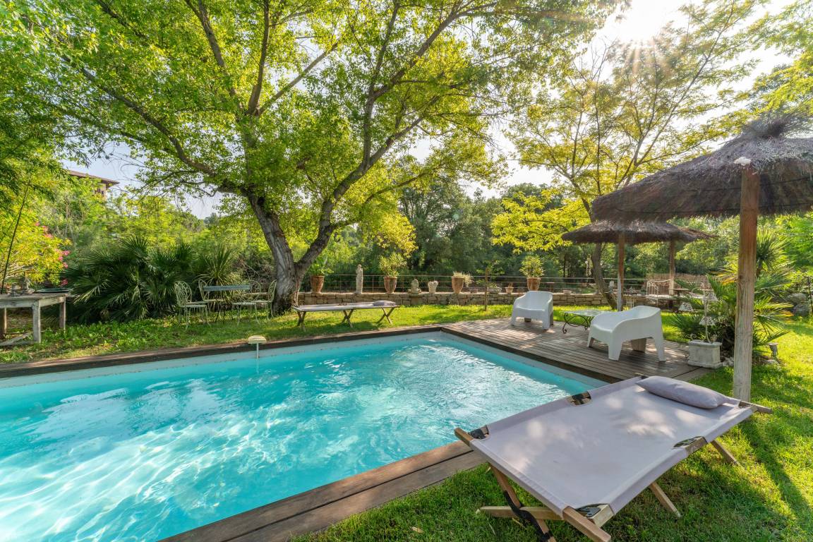 135 M² Villa ∙ 4 Chambres ∙ 8 Personnes - Rustrel