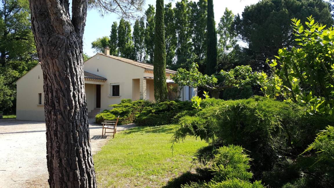 117 M² Mökki ∙ 4 Makuuhuonetta ∙ 8 Vierasta - Montélimar