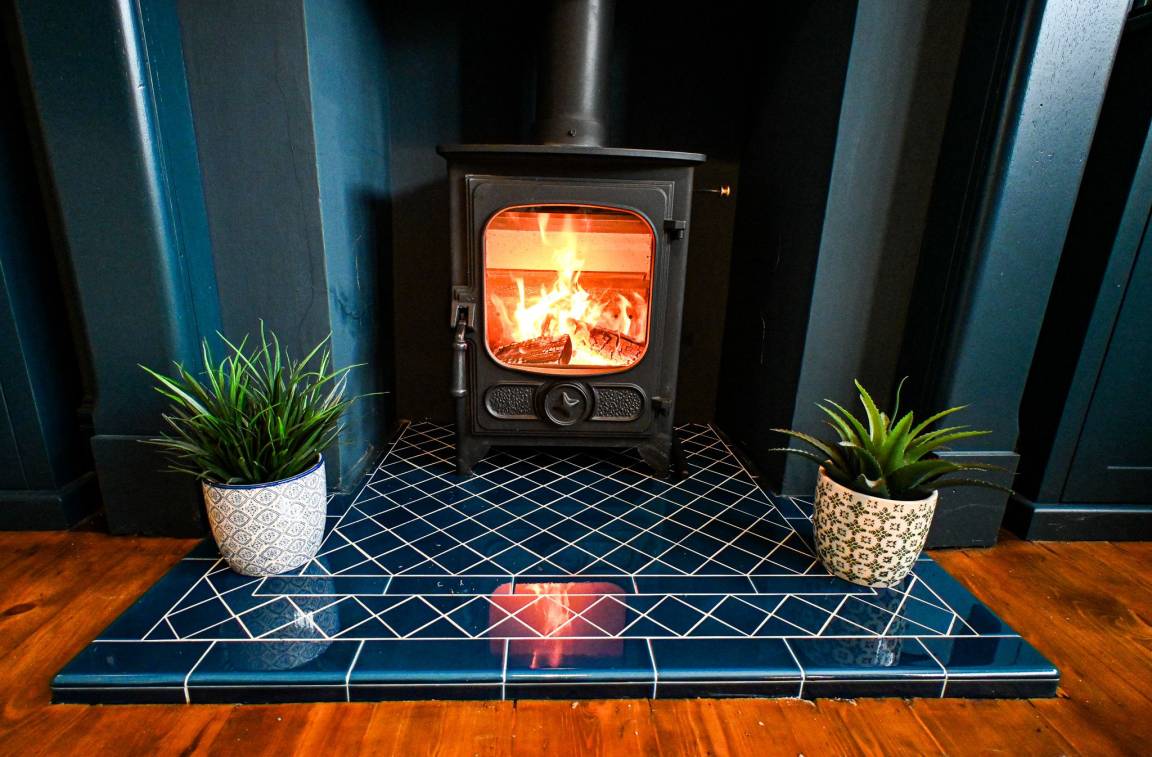 Mökki ∙ 3 Makuuhuonetta ∙ 6 Vierasta - Kent