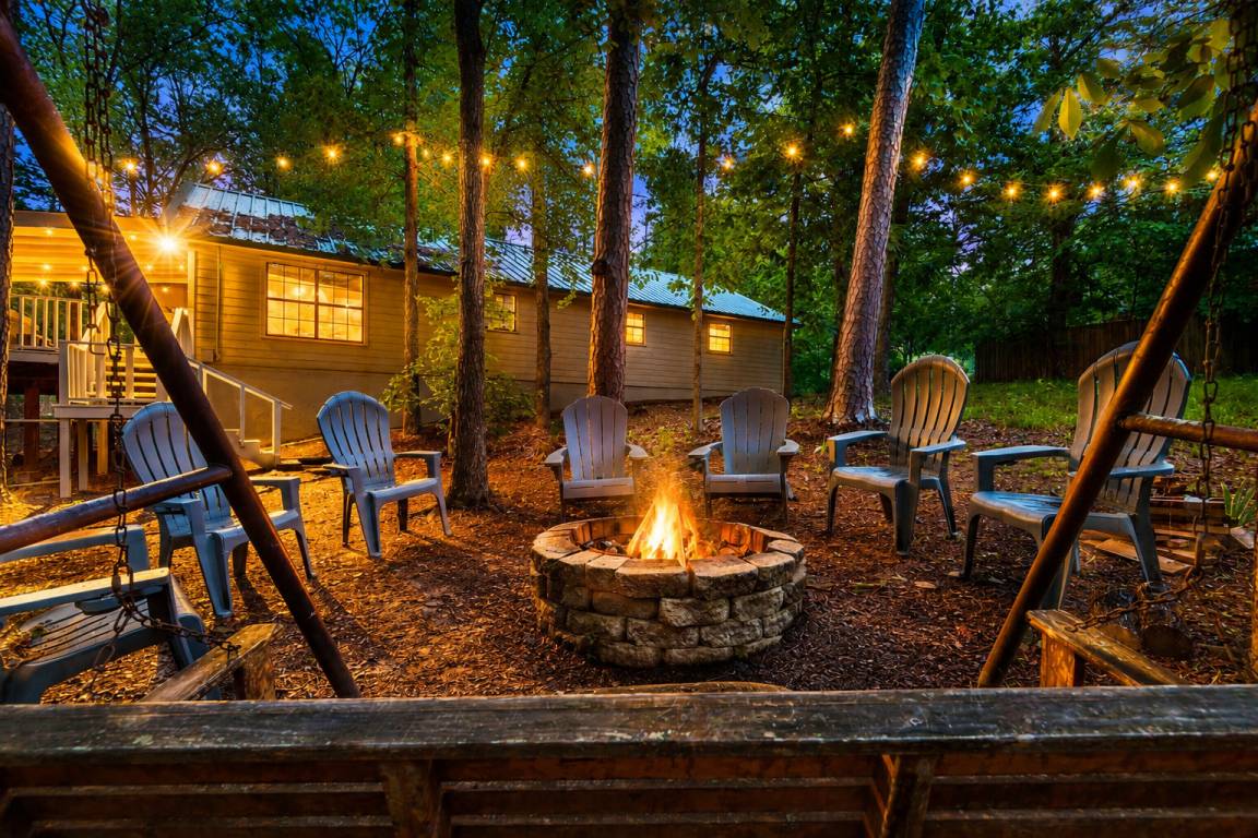 207 M² Cabin ∙ 4 Bedrooms ∙ 14 Guests - Oklahoma