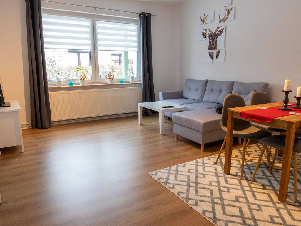 50 M² Ferienwohnung ∙ 1 Schlafzimmer ∙ 2 Gäste - Kröslin