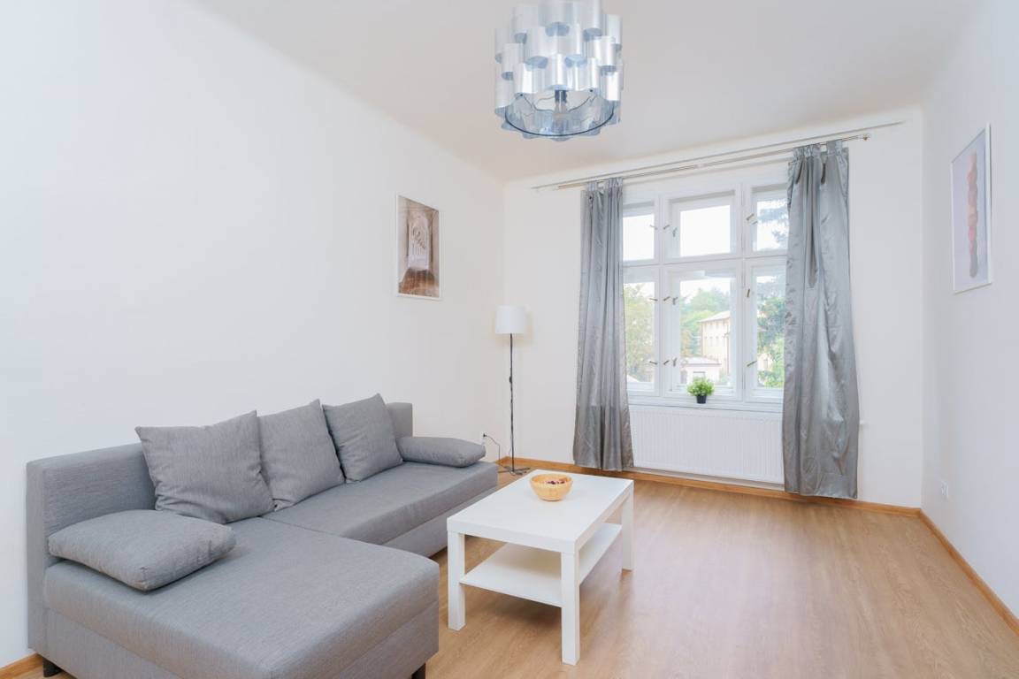 75 M² Apartment ∙ 2 Bedrooms ∙ 3 Guests - Prague