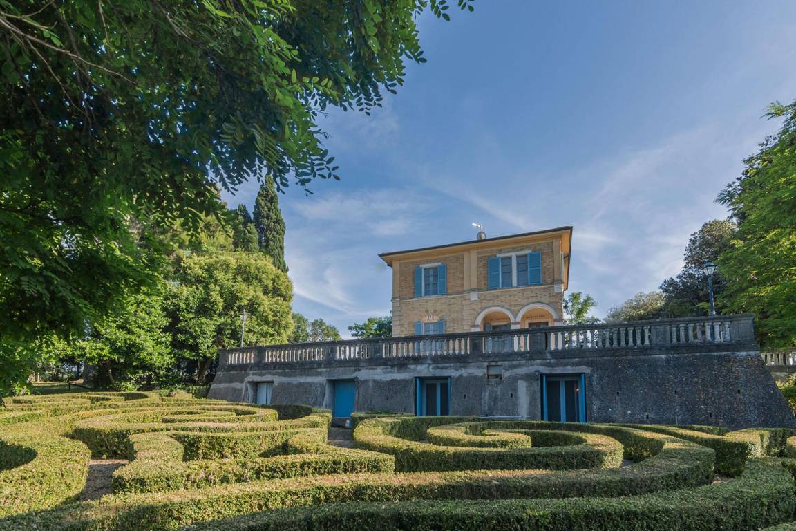 250 M² Villa ∙ 4 Habitaciones ∙ 8 Huéspedes - Castelfidardo