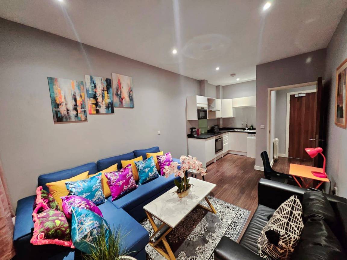 55 M² Apartment ∙ 1 Bedroom ∙ 5 Guests - Staines-upon-Thames