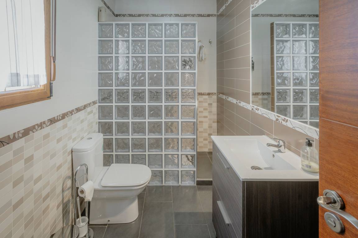 263 M² House ∙ 4 Bedrooms ∙ 12 Guests - Coca