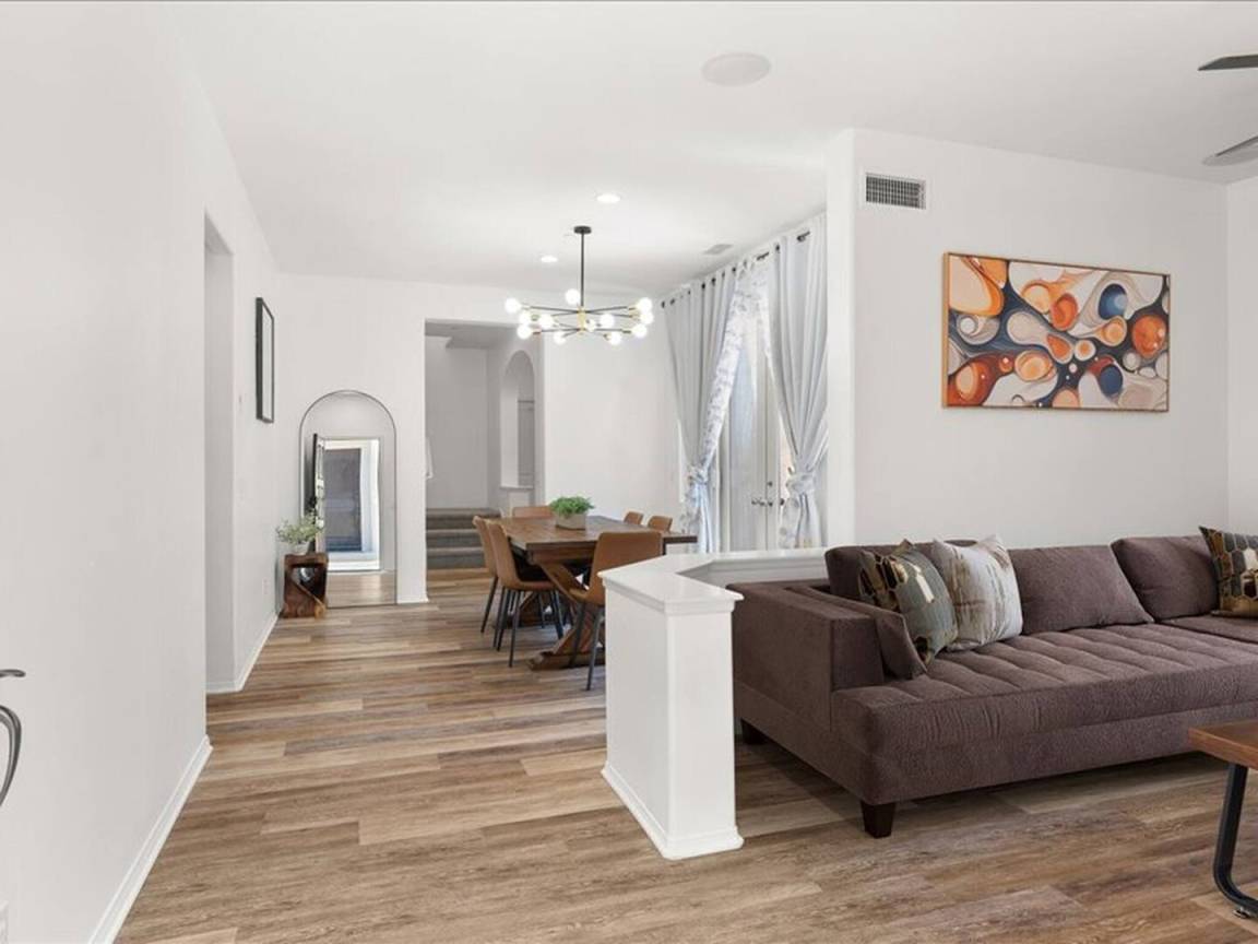 137 M² House ∙ 3 Bedrooms ∙ 7 Guests - Orange, CA