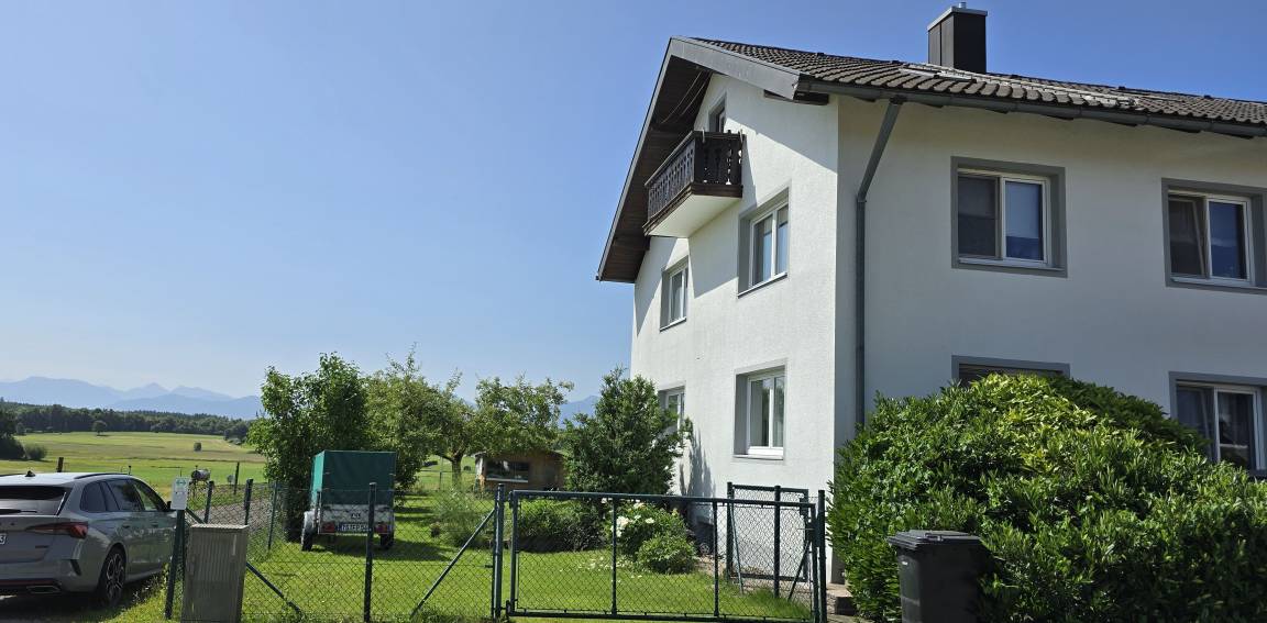 69 M² Ferienwohnung ∙ 2 Schlafzimmer ∙ 4 Gäste - Chieming