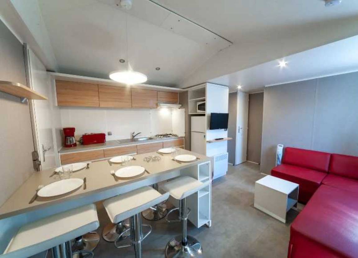 32 M² Camping ∙ 3 Bedrooms ∙ 6 Guests - Valras-Plage