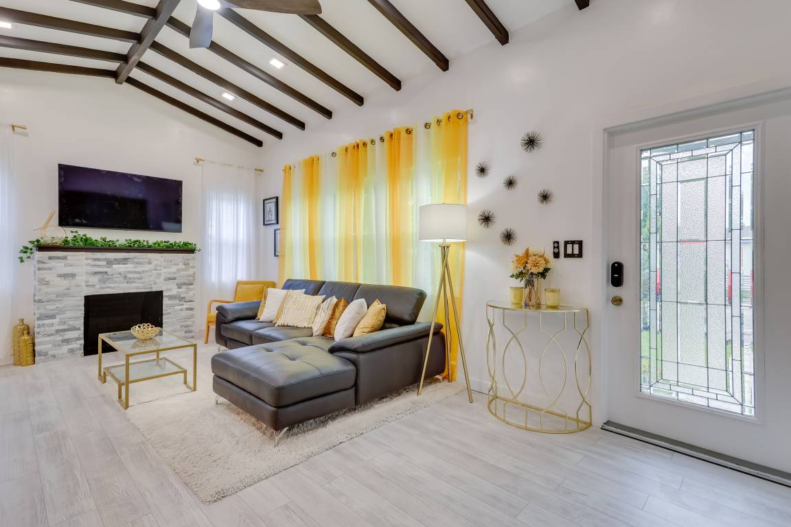 92 M² House ∙ 3 Bedrooms ∙ 7 Guests - Miami