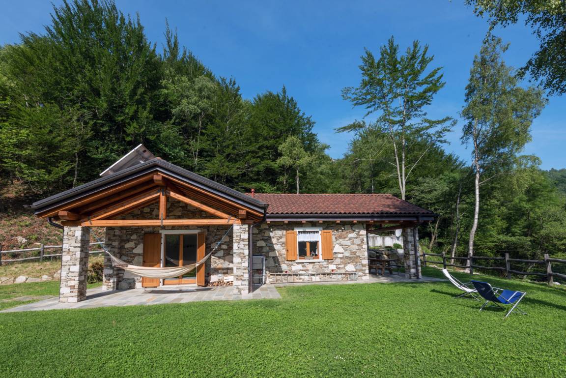 70 M² Maison De Vacances ∙ 2 Chambres ∙ 6 Personnes - Stresa