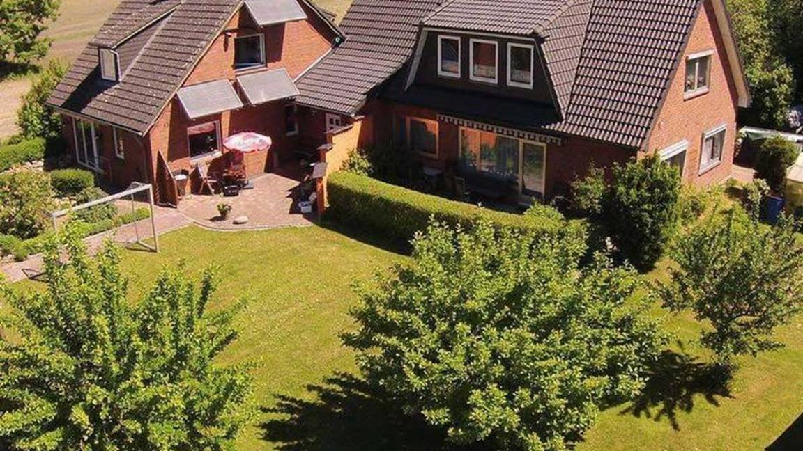 75 M² Ferienwohnung ∙ 2 Schlafzimmer ∙ 3 Gäste - Bad Segeberg