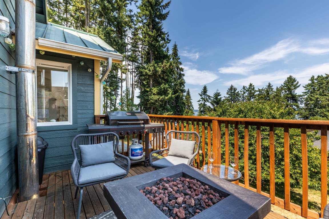 76 M² House ∙ 1 Bedroom ∙ 4 Guests - Camano Island, WA