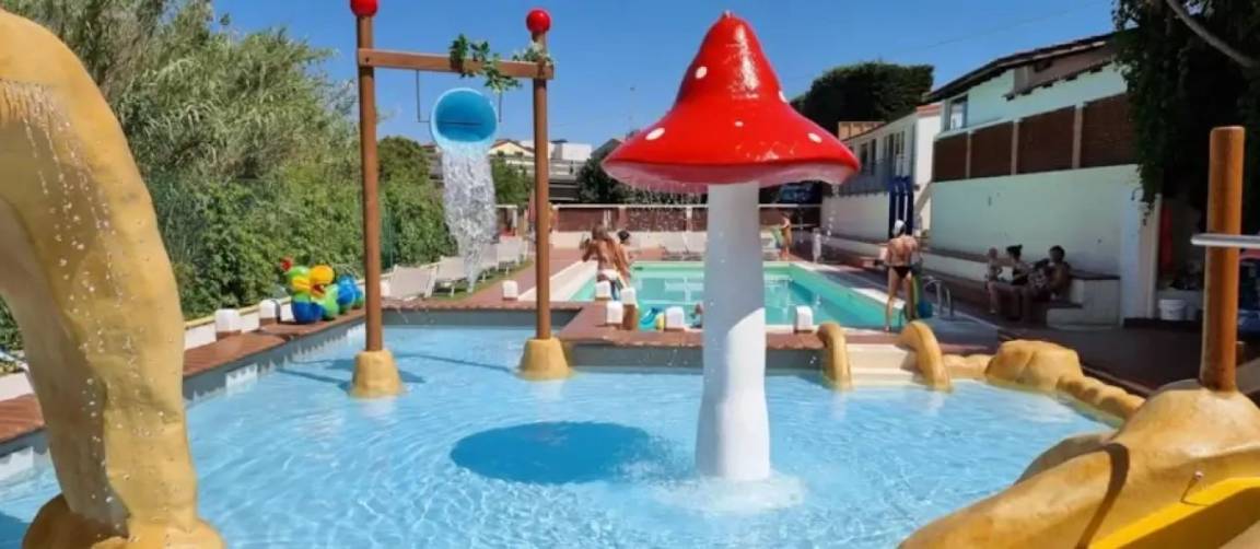 31 M² Camping ∙ 3 Bedrooms ∙ 6 Guests - Loano