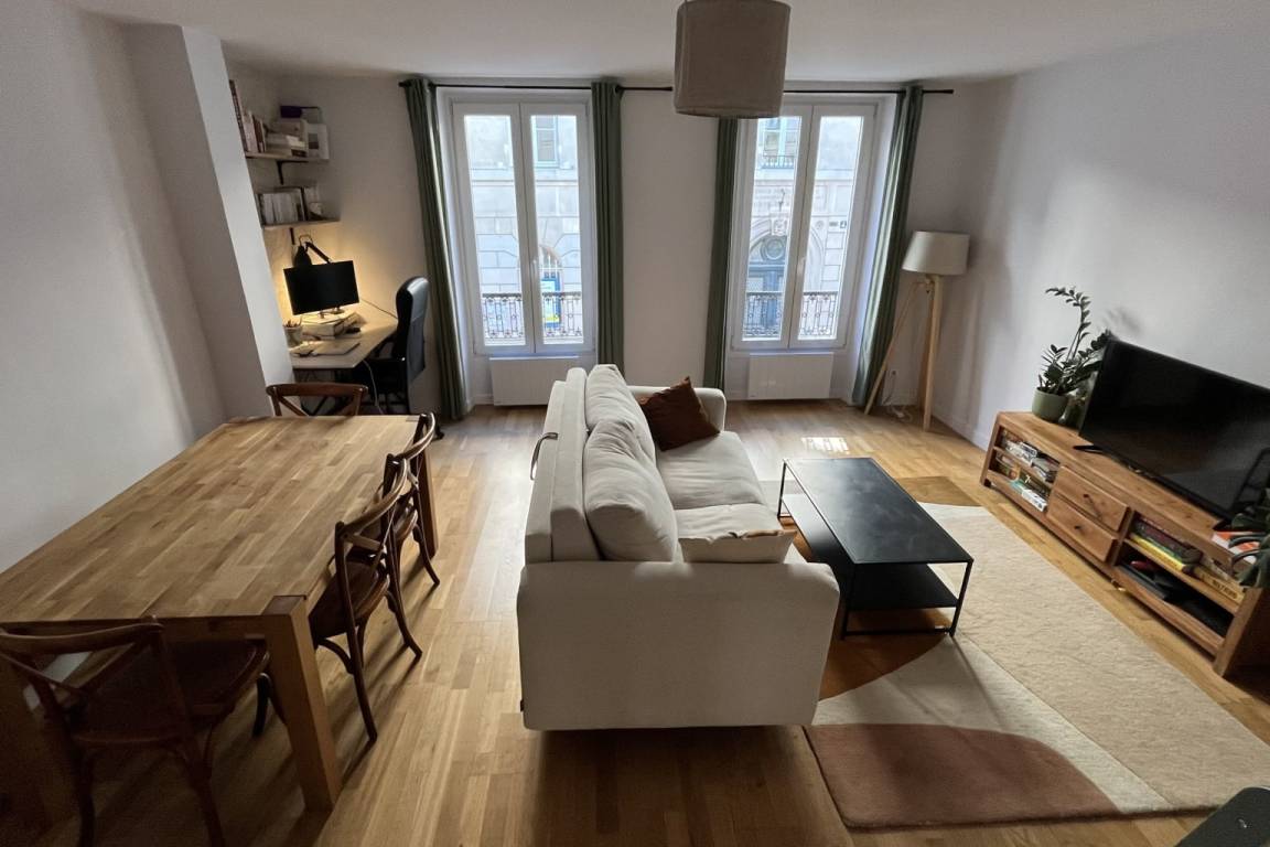 59 M² Appartement ∙ 1 Chambre ∙ 4 Personnes - Avenue des Champs-Élysées - Paris