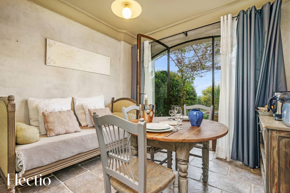 30 M² Ferienwohnung ∙ 1 Schlafzimmer ∙ 2 Gäste - Gordes