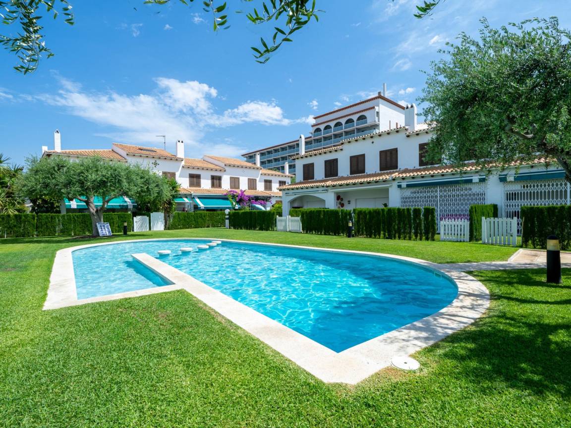 93 M² Villa ∙ 3 Habitaciones ∙ 6 Huéspedes - Comarruga