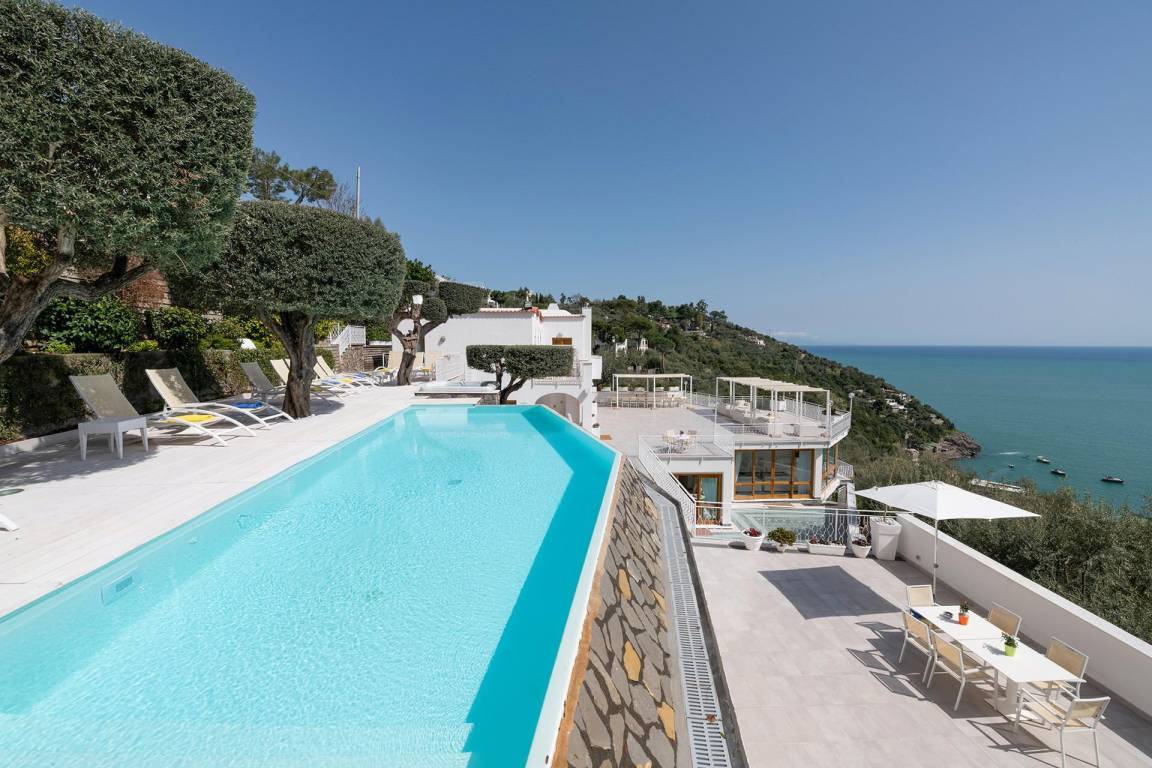 Villa ∙ 10 Schlafzimmer ∙ 22 Gäste - Sorrente