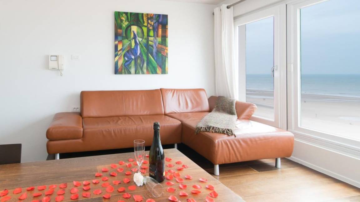 55 M² Hotel ∙ 2 Guests - Oostende