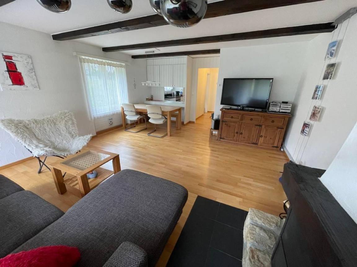 70 M² Ferienwohnung ∙ 2 Schlafzimmer ∙ 6 Gäste - Parpan