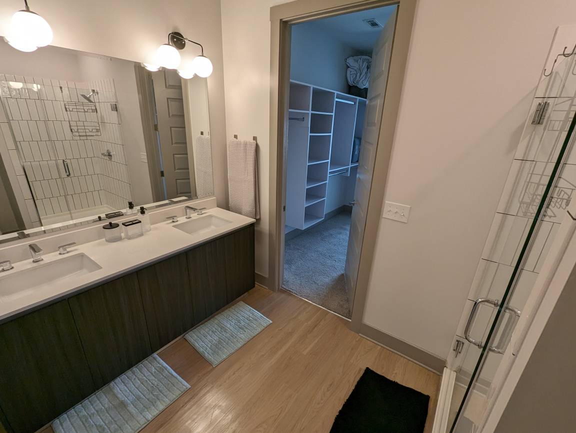 Apartamento ∙ 2 Habitaciones ∙ 6 Huéspedes - Buckhead