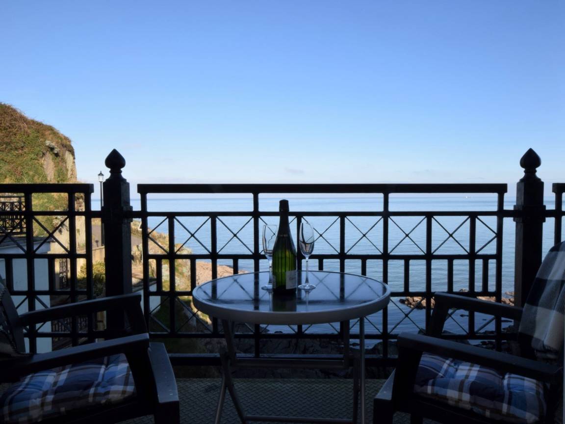 Cottage ∙ 2 Bedrooms ∙ 4 Guests - Woolacombe