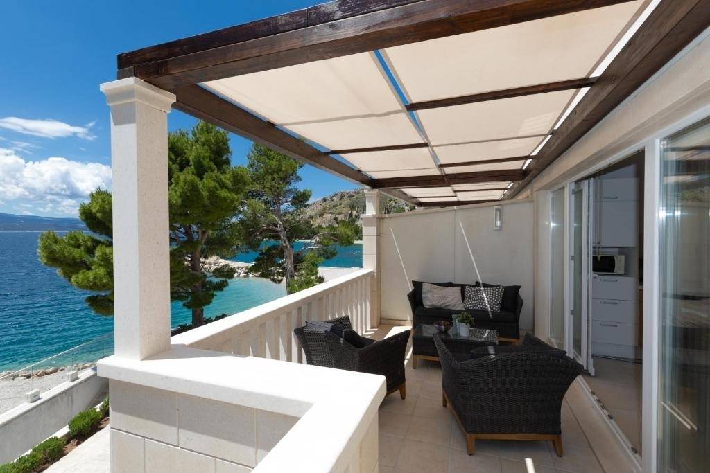 80 M² Apartment ∙ 2 Bedrooms ∙ 6 Guests - Makarska Riviera